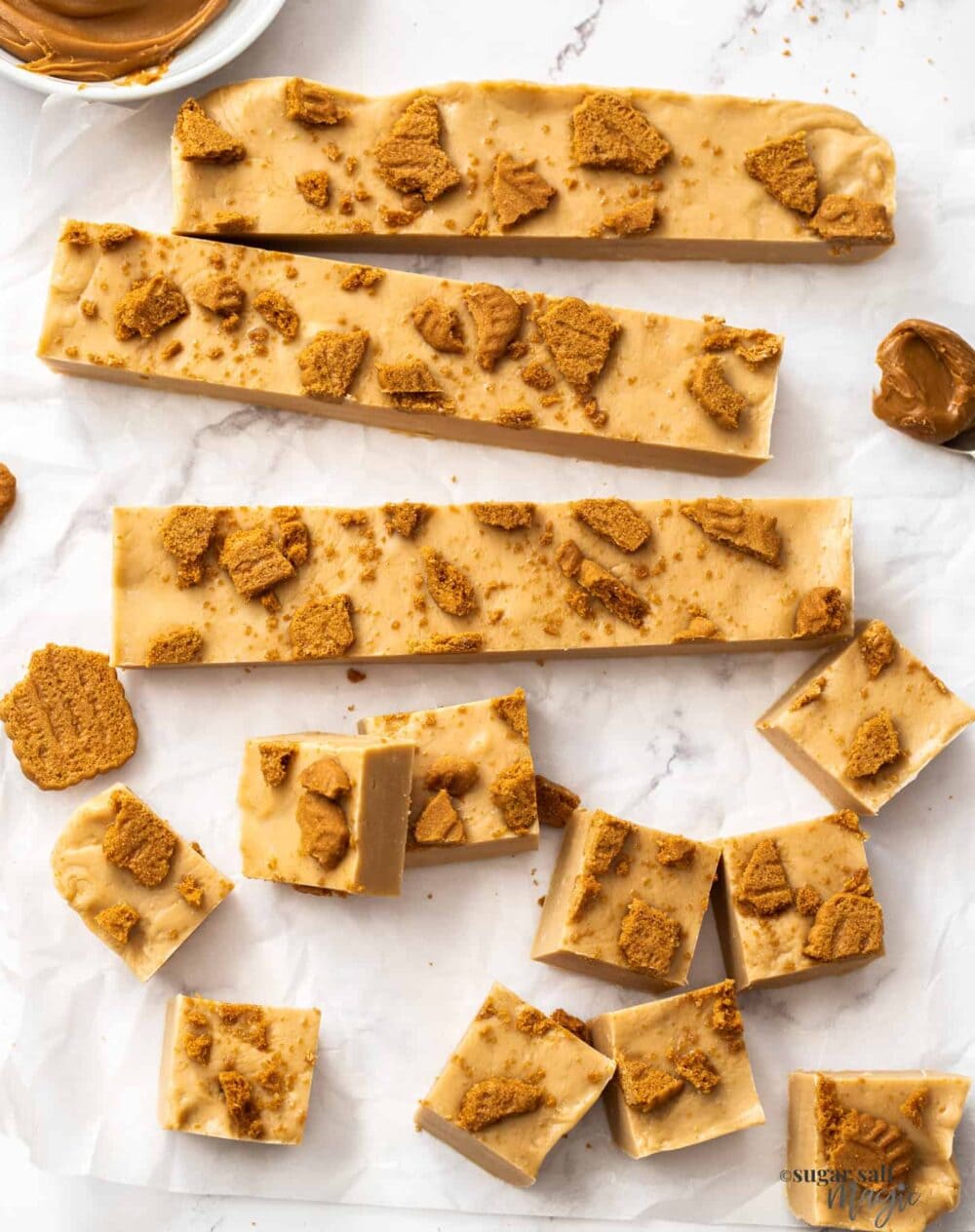 Easy Biscoff Fudge - Sugar Salt Magic