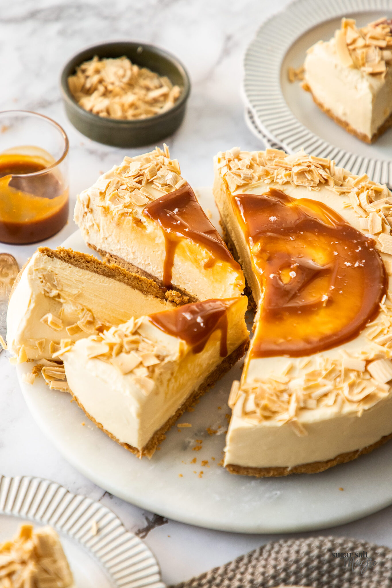 No Bake Caramilk Cheesecake (6 ingredients, no gelatine!) - Sugar Salt ...