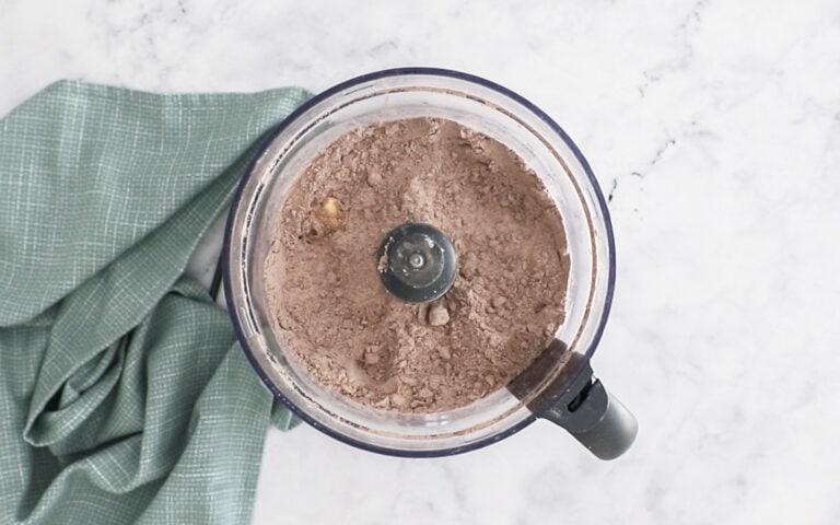 Chocolate Pie Crust - Sugar Salt Magic