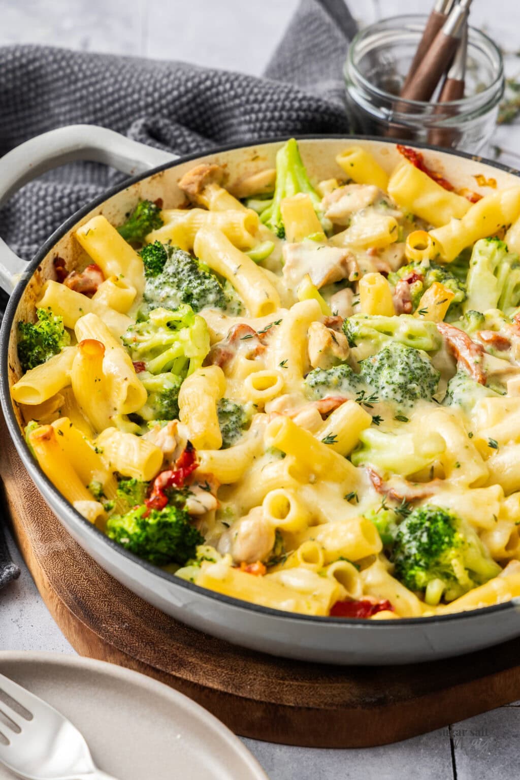 One Pan Chicken and Broccoli Pasta Bake - Sugar Salt Magic