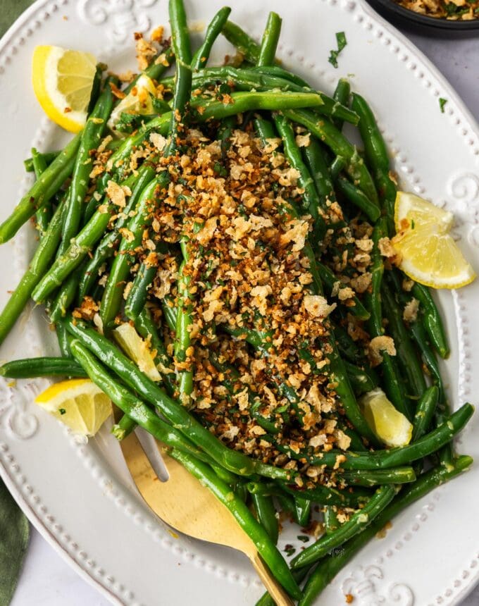 Lemon Garlic Green Beans - Sugar Salt Magic