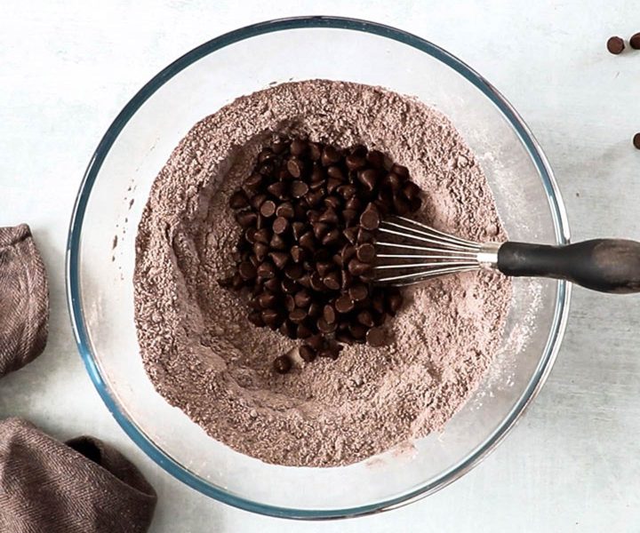 Quick Chocolate Bread (Chocolate Loaf Cake) [+Video] - Sugar Salt Magic